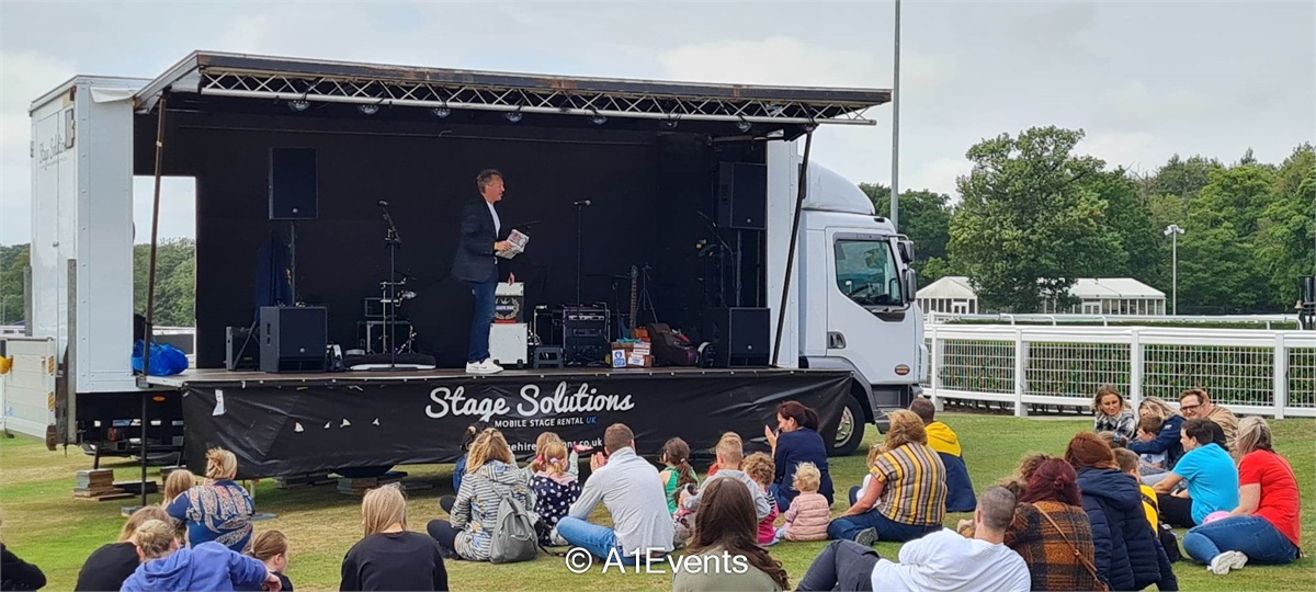 How to decide the perfect band - Event and Entertainment Equipment Hire ...